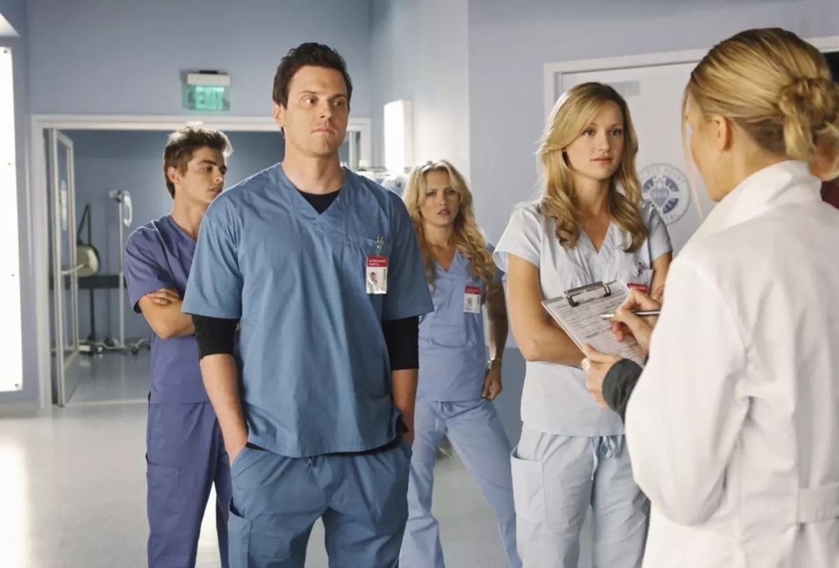 scrubs