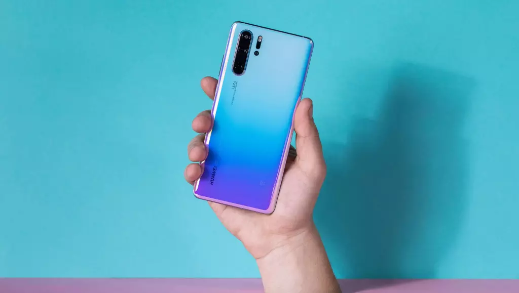 Huawei P30 प्रो।