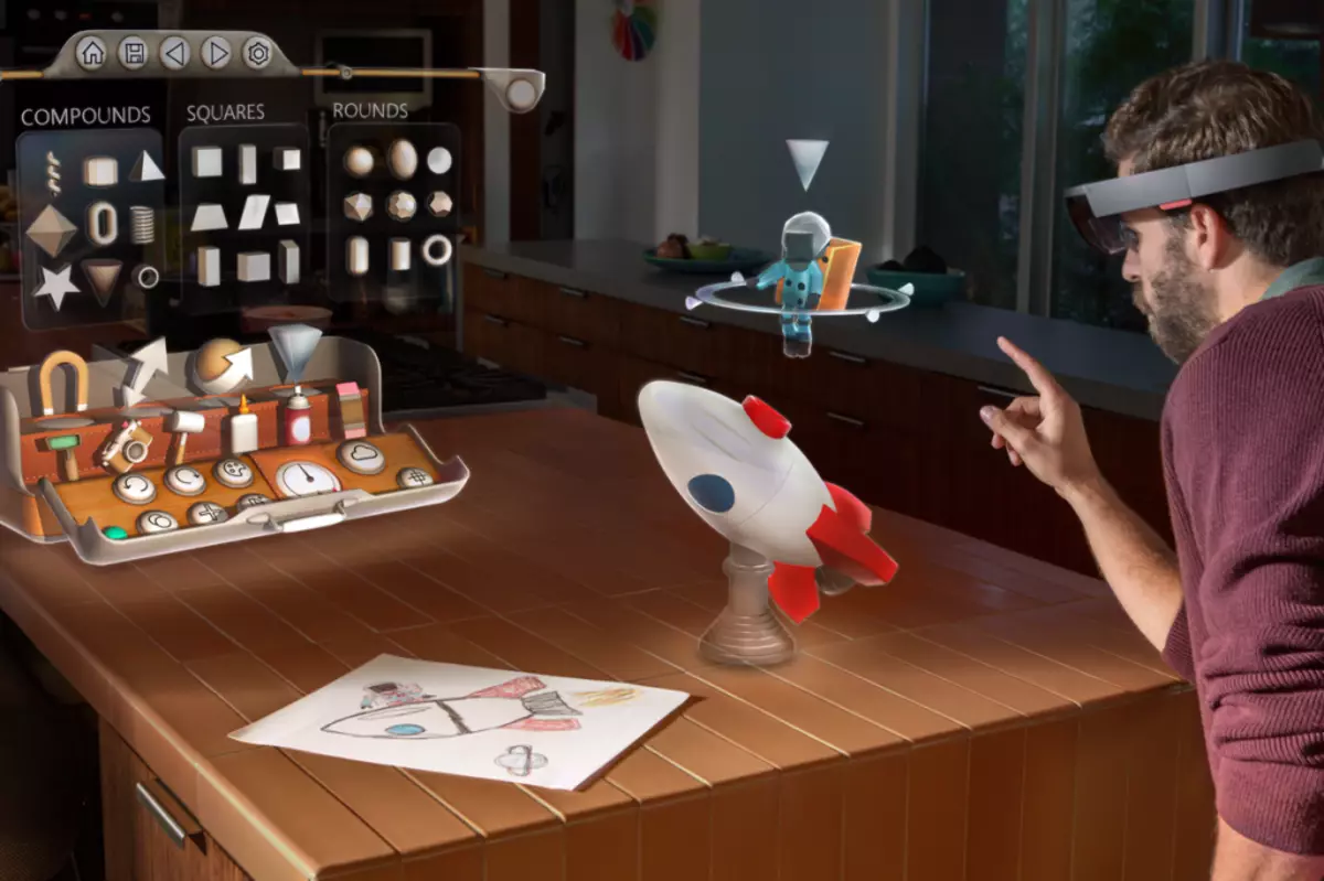 HoloLens