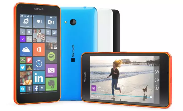 Foxconn povas aĉeti Nokia-markon de Microsoft