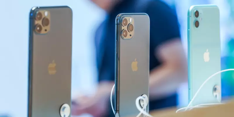 Daqsijiet tal-iPhone Ġodda: Żgħar ħafna u l-ikbar fl-istorja