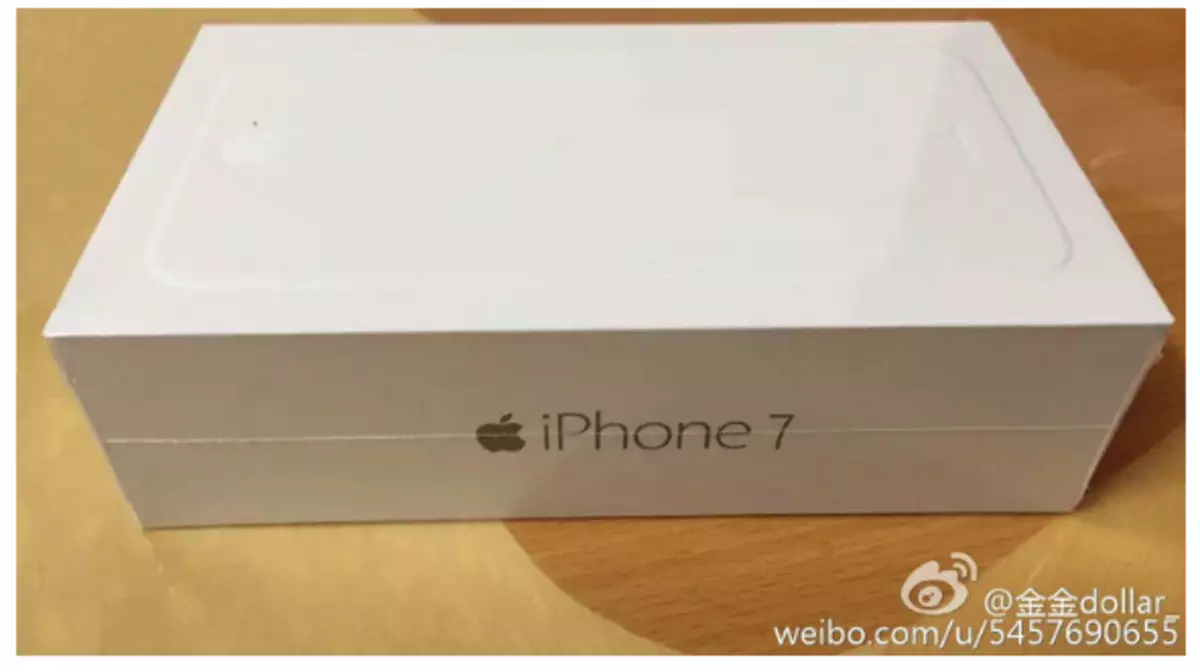 ২56 গিগাবাইট মেমরির সাথে চীনা প্যাকেজিং আইফোন 7 দেখিয়েছে