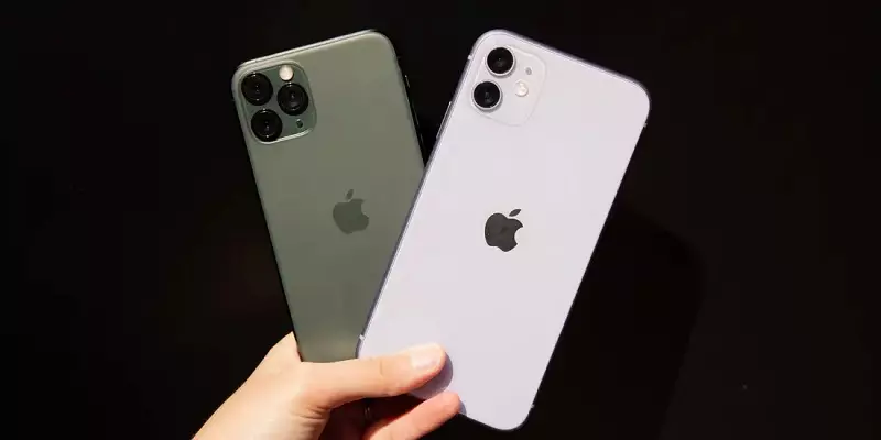 Maitiro ekutenderera mafoto pasina kudzingiswa pane iPhone 11