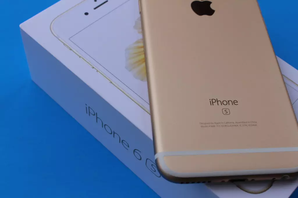 Apa bab Apple kapekso kanggo nolak kanggo iPhone 7? 35249_1