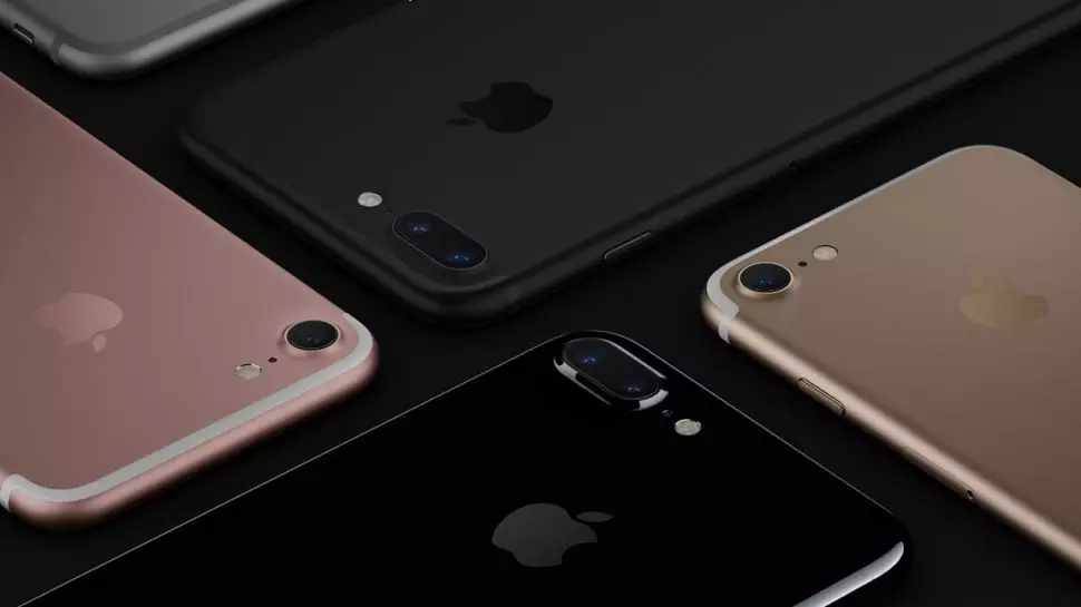 Na pozadí iPhone, zbytek smartphonů stále vypadat výstřelek 35412_3