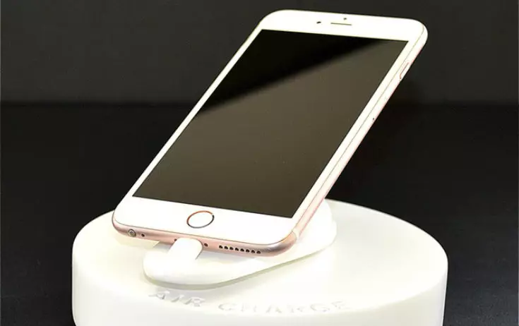 Wielt Docking Station fir iPhone 7 35474_4