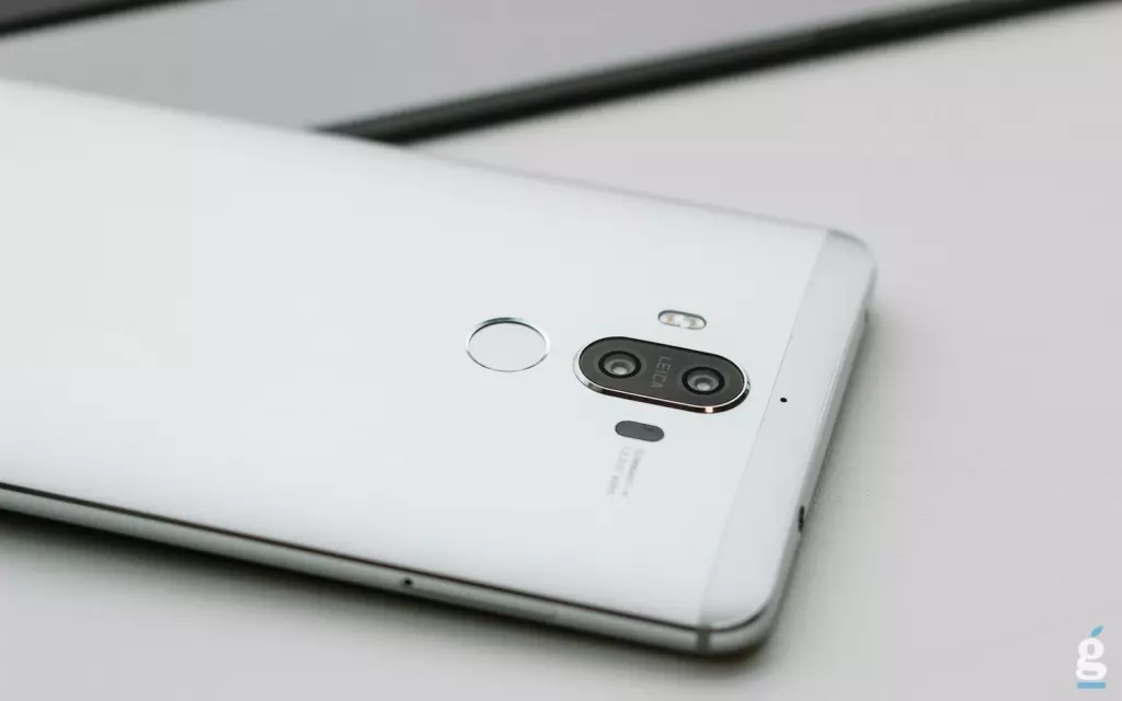 Huawei Mate 9.