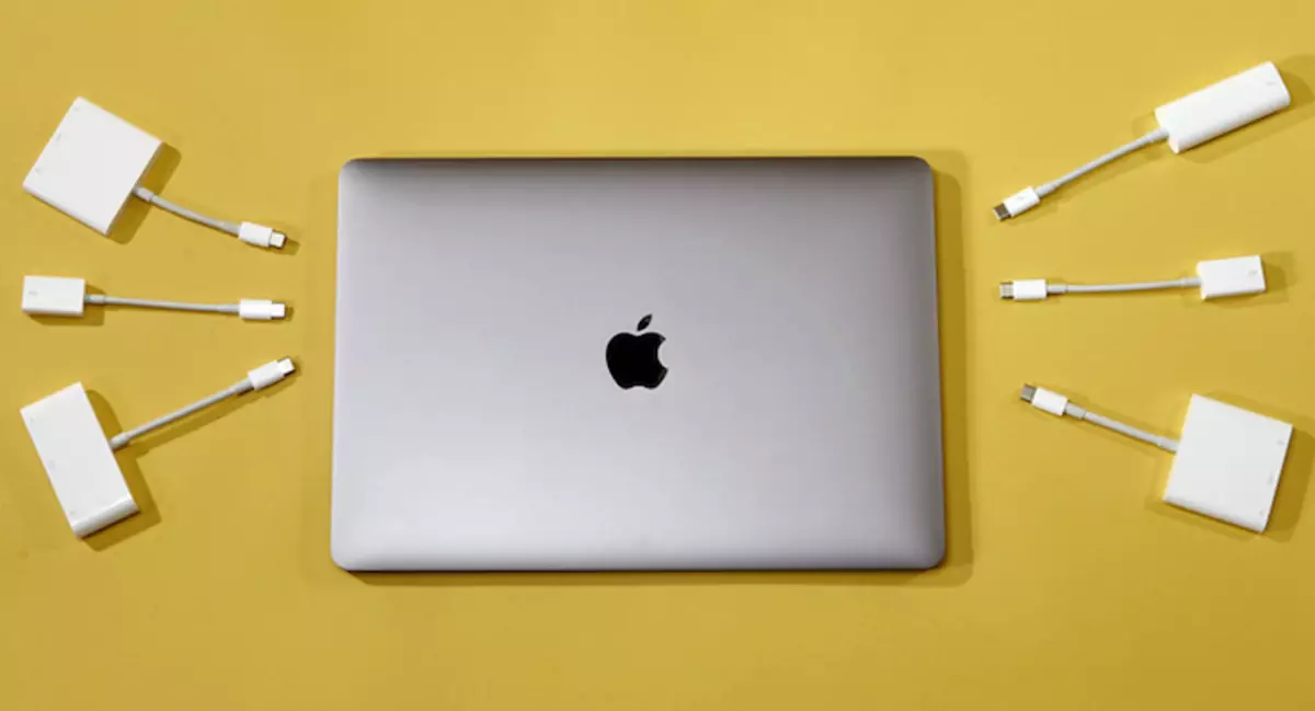 Перехідники для MacBook Pro