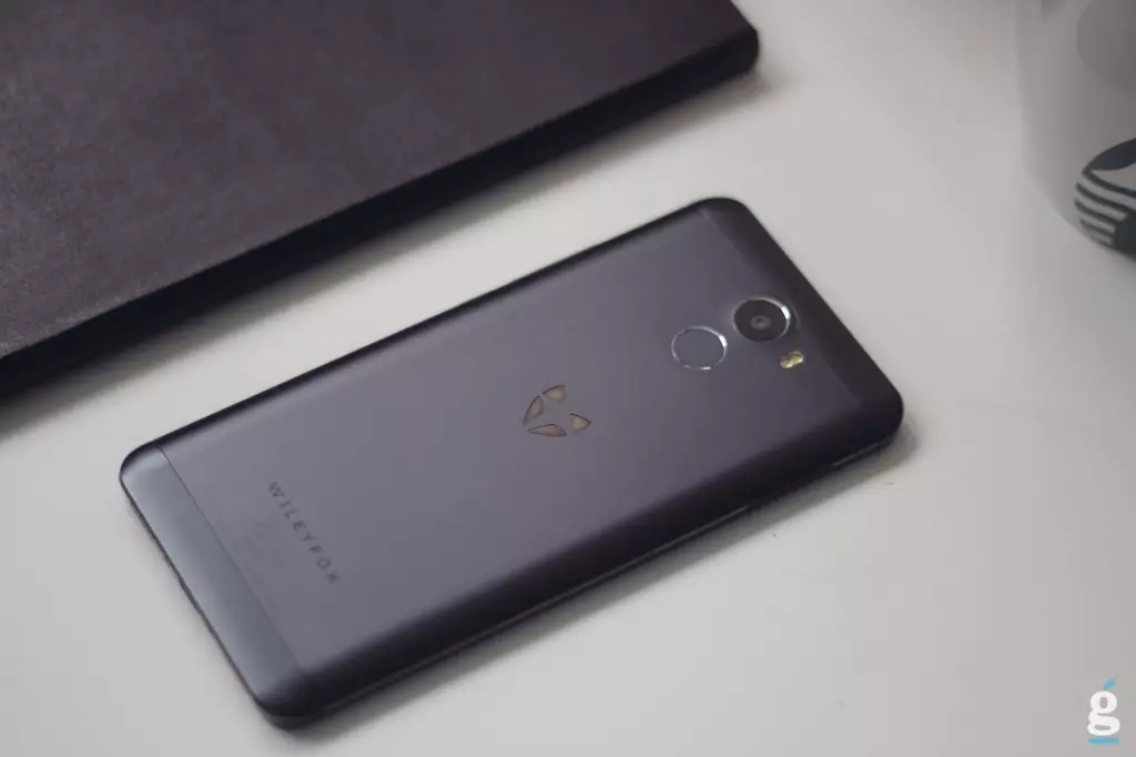 Wileyfox Swift 2 x Сереп