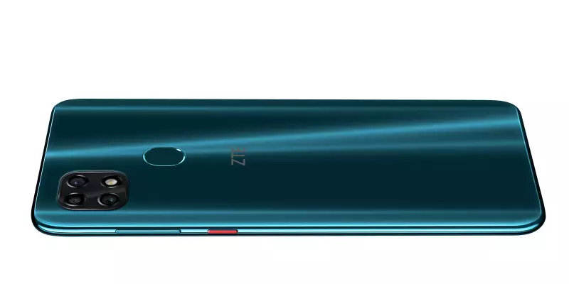 ZTE Blade 20 Smart Oroszországban: 5000 mAh Akkumulátor és hármas kamera mesterséges intelligenciával 3661_5