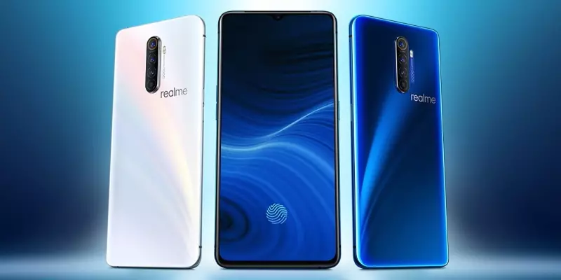 Realme X2 Pro e hlahile Russia - holimo bakeng sa chelete e nyane