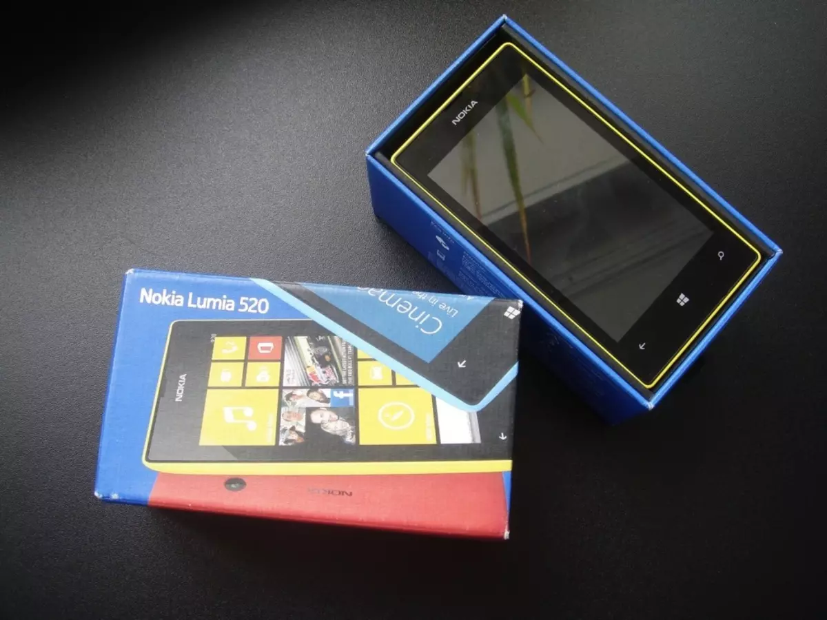 Lumia 520.