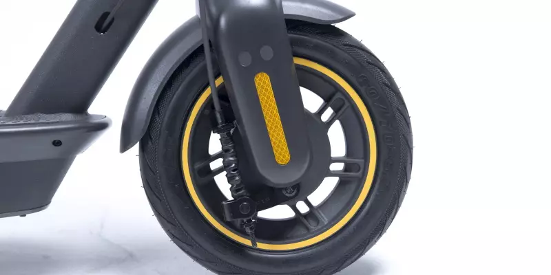 Rusia tiene el scooter de Ninebot-Segway más rápido