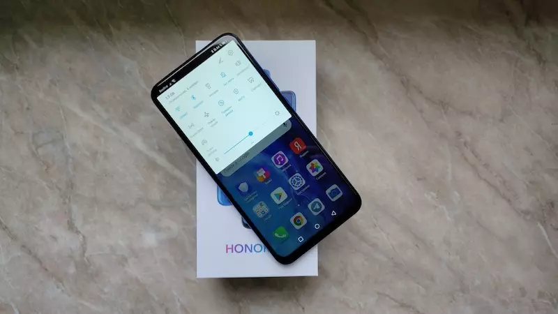 Rûmeta 9x Premium Honorium: Smartphone erzan dikare bi şêwaz be 3746_6