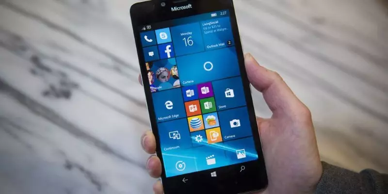 ? Windows 10 Mobile kan uiteindelik dood in ag geneem word