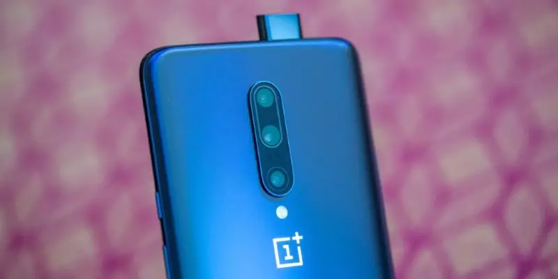 OnePlus 7 புரோ.