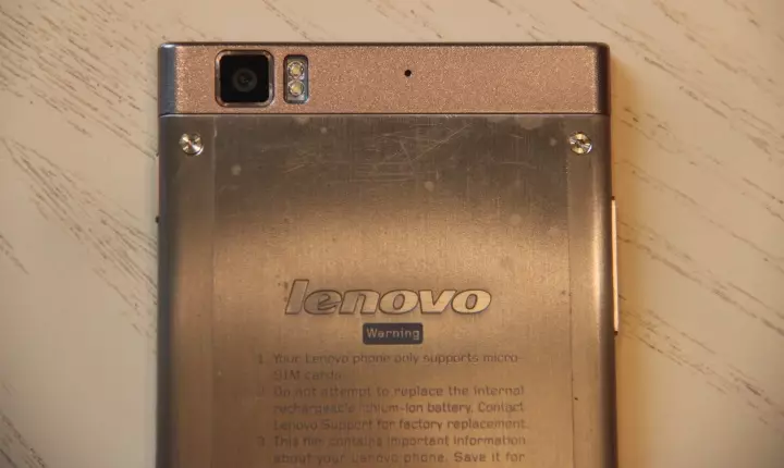 Lenovo K900.