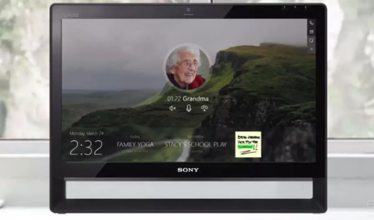 Microsoft creates home assistants based on monoblocks with Windows 10