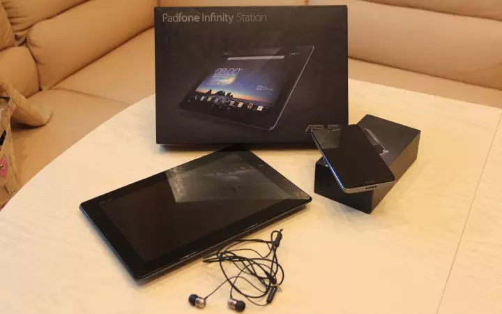 Asus Padfone Infinity- ի նորացված տարբերակի ակնարկ