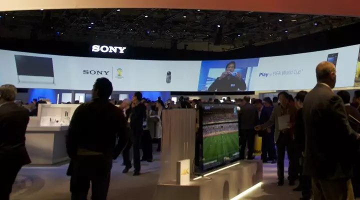 Neuheit Sony auf CES 2014: Xperia Z1 kompakt, Vaio Flip 11a, Kern, SmartEyeglass