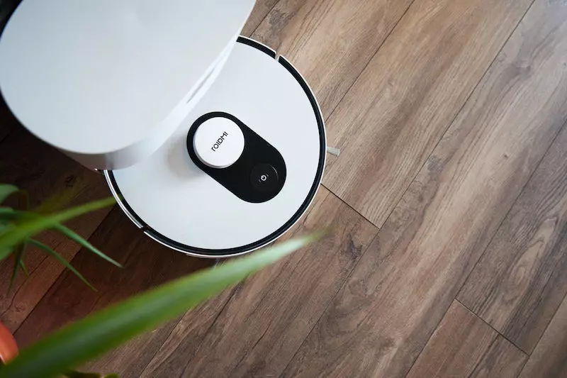 Robot-vacuum cleaner robot robot ROIDMI EVE Plus with self-cleaning function: how to forget about house cleaning 4_4