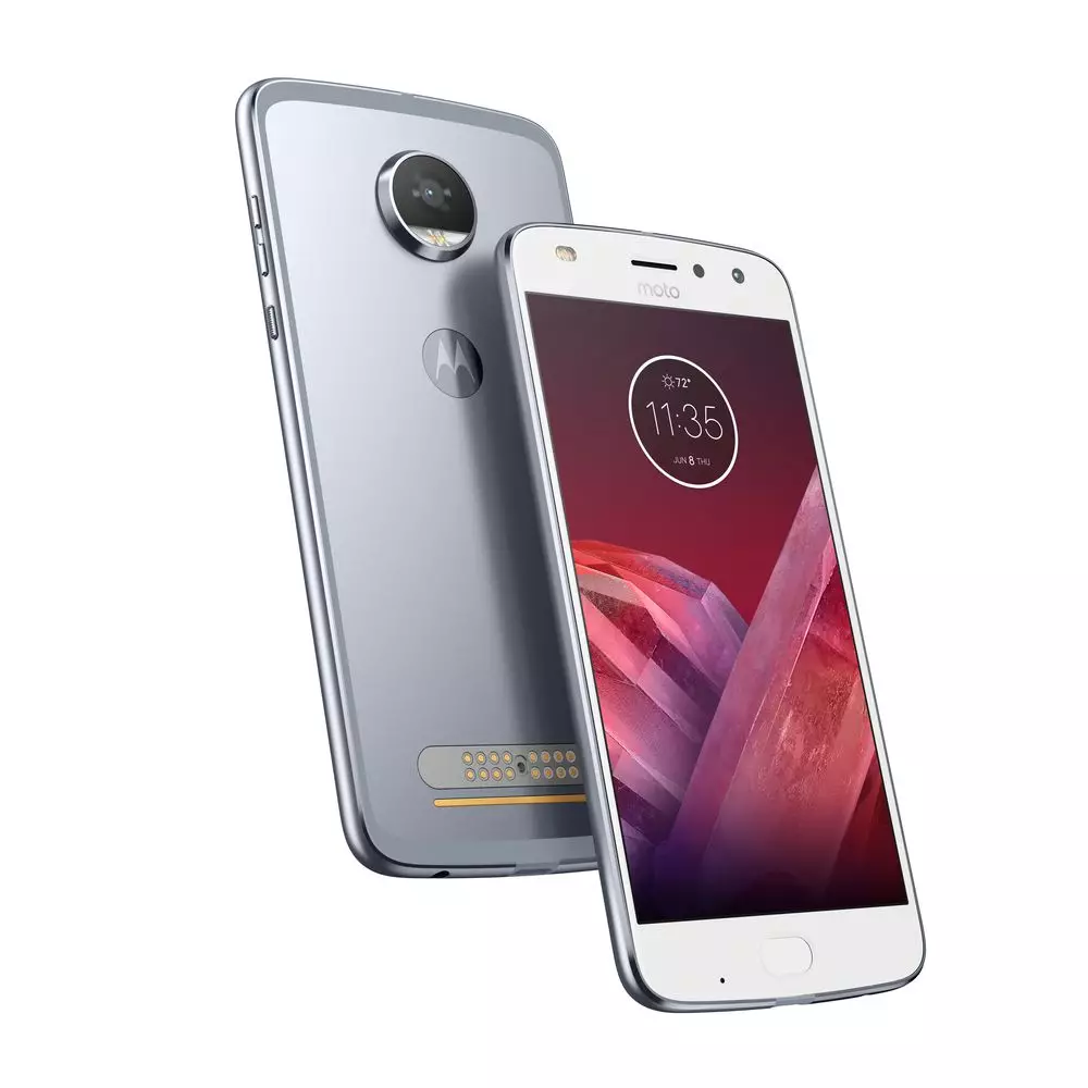 MOTO Z2 Play.