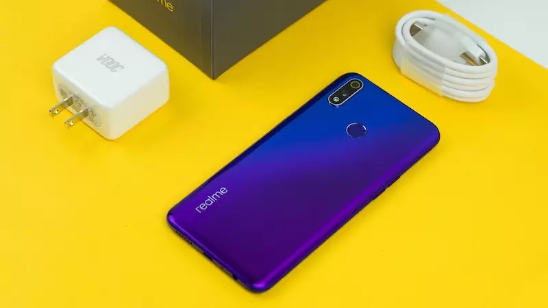 Xiaomi pe „Pure“ Android și alte cele mai bune 3 smartphone-uri de până la 12 mii de ruble 5160_2