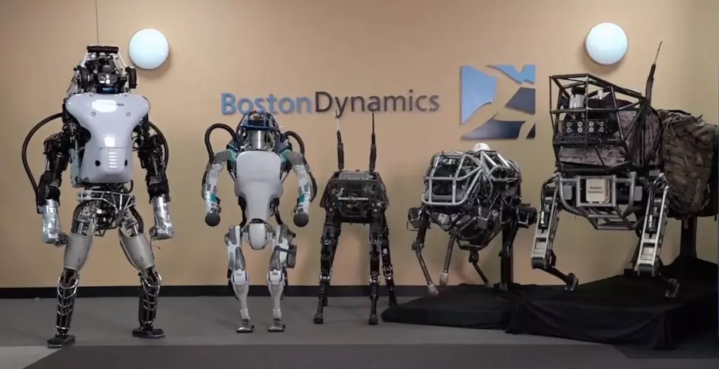 Boston Dynamics စက်ရုပ်။