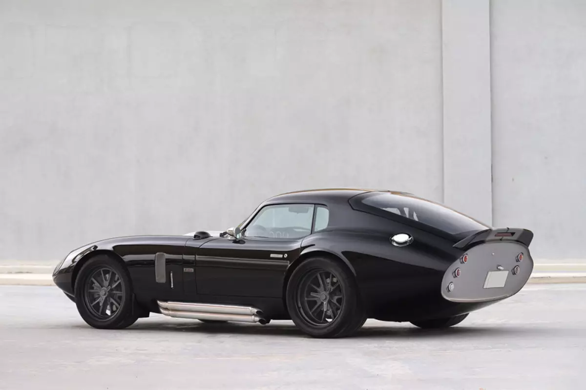 Gorgeous Shelby Cobra Daytona Coupe ใส่ประมูล 6856_2