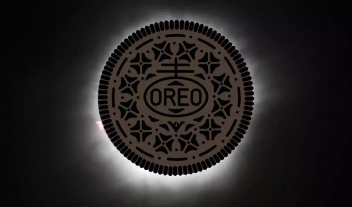 Как Android 8.0 свързан, Oreo бисквитки и слънчево затъмнение? 7556_1