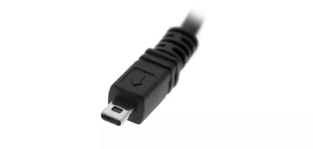 Ultra-mini-USB savienotājs.png