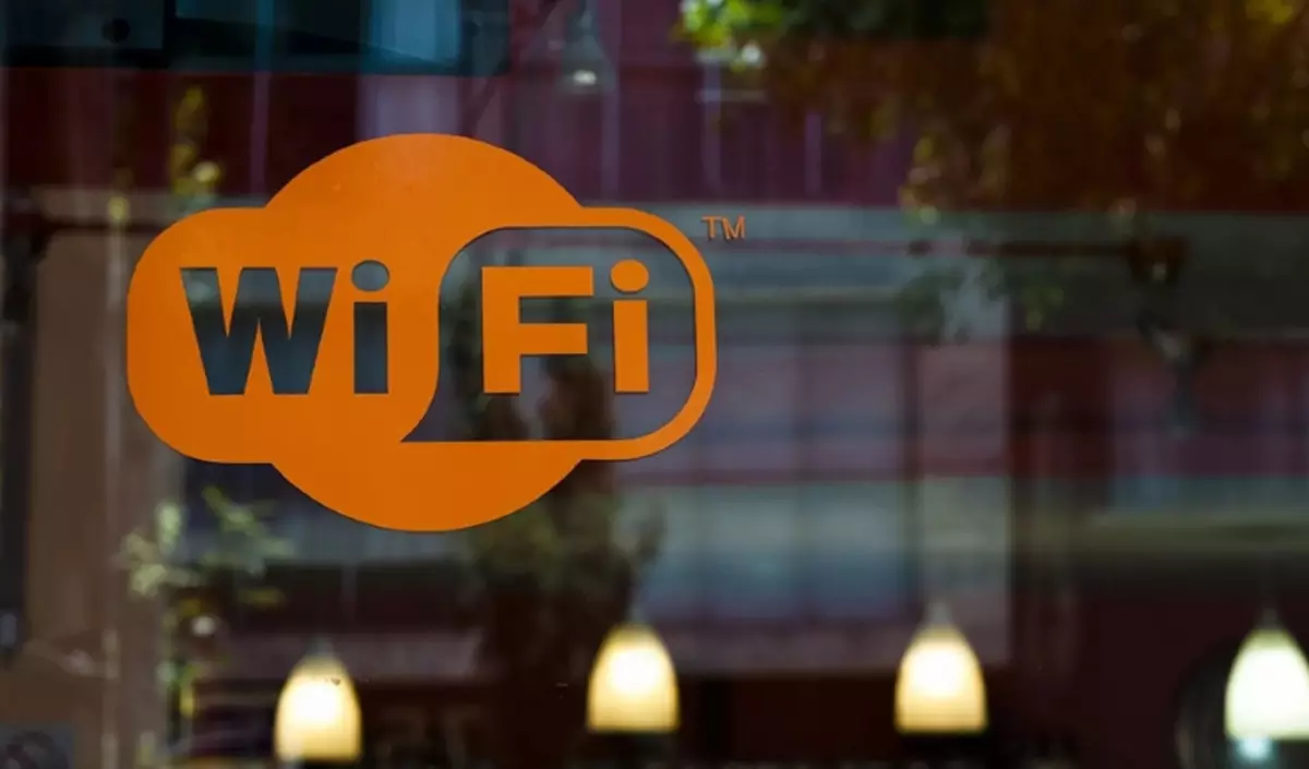 在俄羅斯，可以創建一個公共網絡的單一用戶數據庫Wi-Fi 9659_1