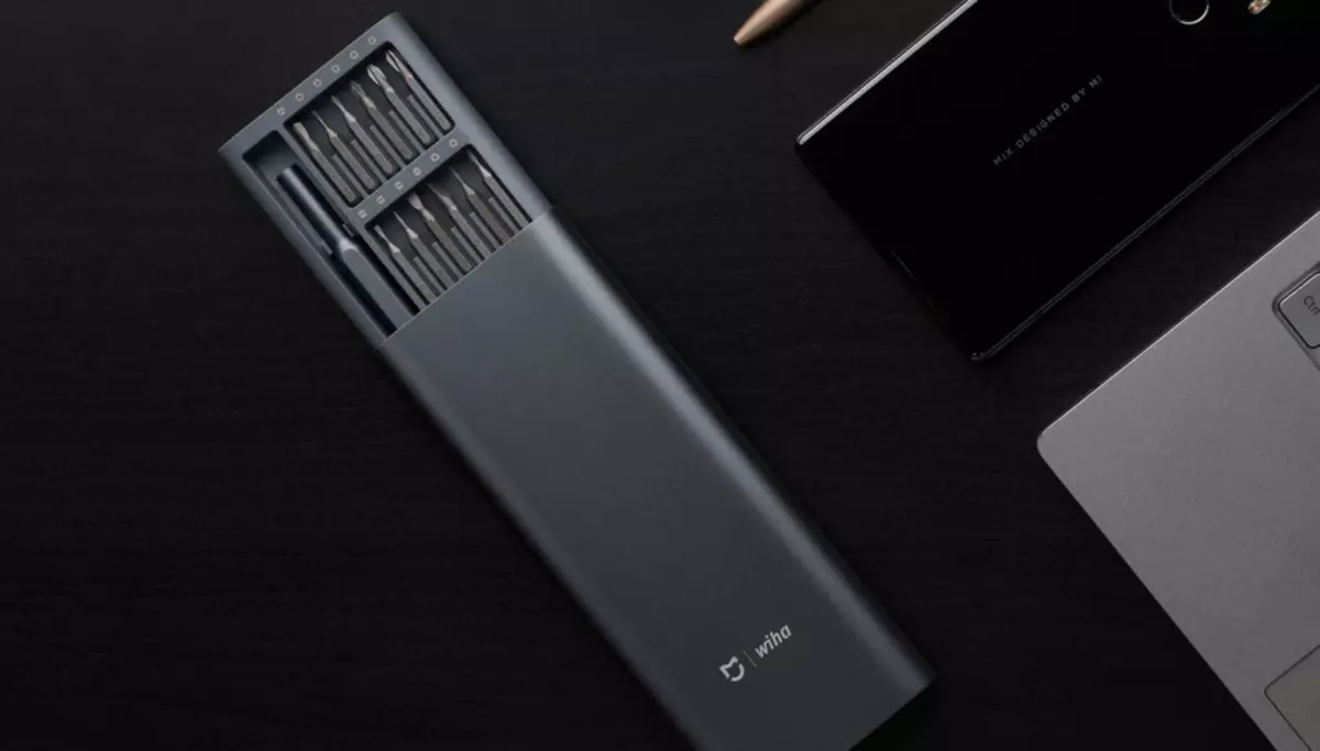 Xiaomi pro domov a kancelář: 7 užitečné, ale levné gadgets na Alixpress.com 974_7