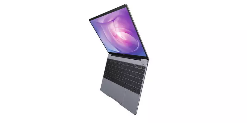 Li Rûsyayê, Matebook a Laptop Huawei 13 bi pêvajoyek AMD re xuya bû 9888_2